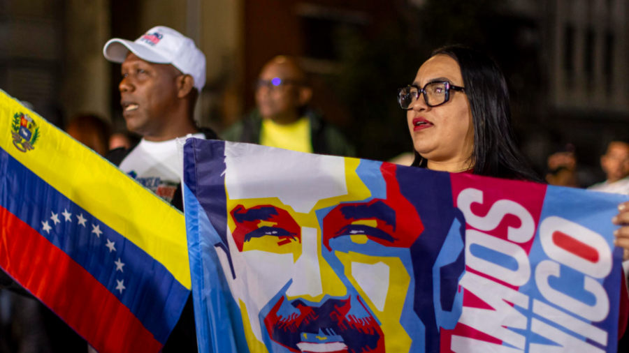 Venezolanos realizan vigilia a un mes del secuestro del presidente ...