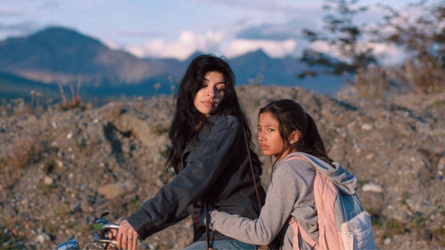 Cazzu debuta como actriz en Netflix con la película "Risa y la cabina ...